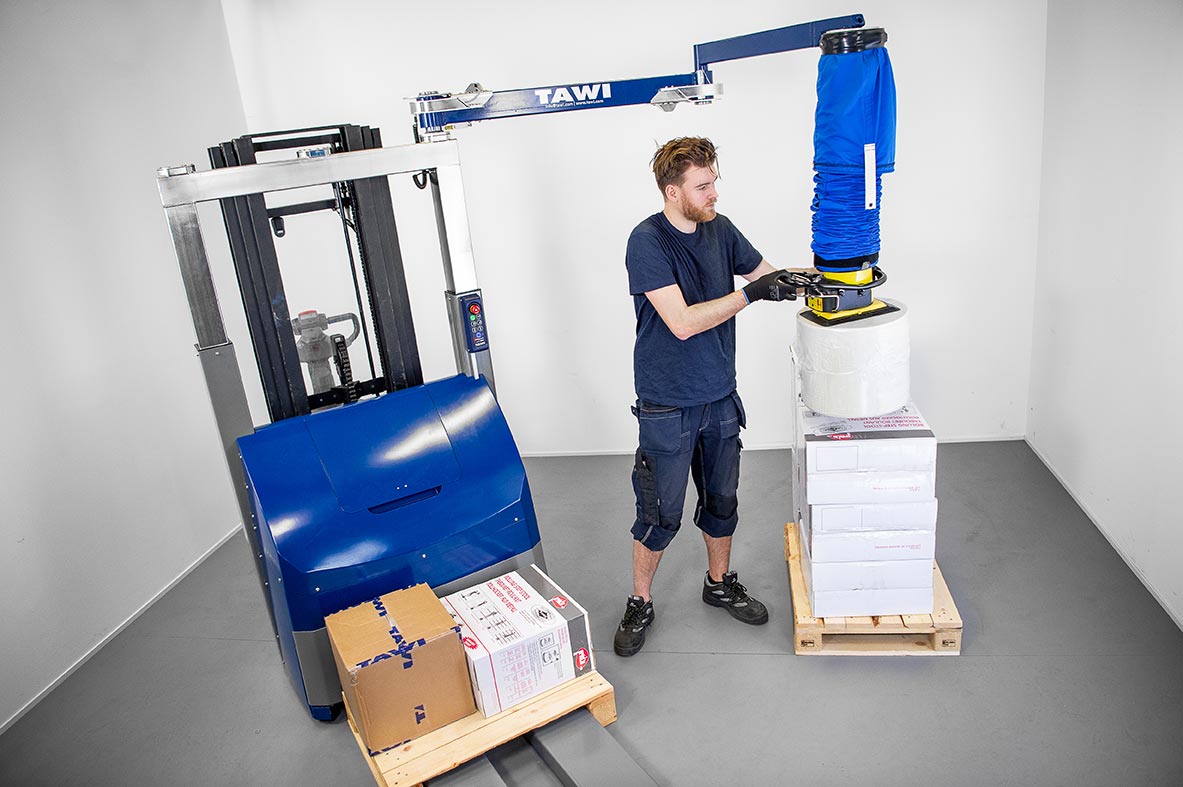 MOBILE ORDER PICKER | ENCORP ผู้นำเข้าเครื่องช่วยยกสุญญากาศ มาตรฐานสากล